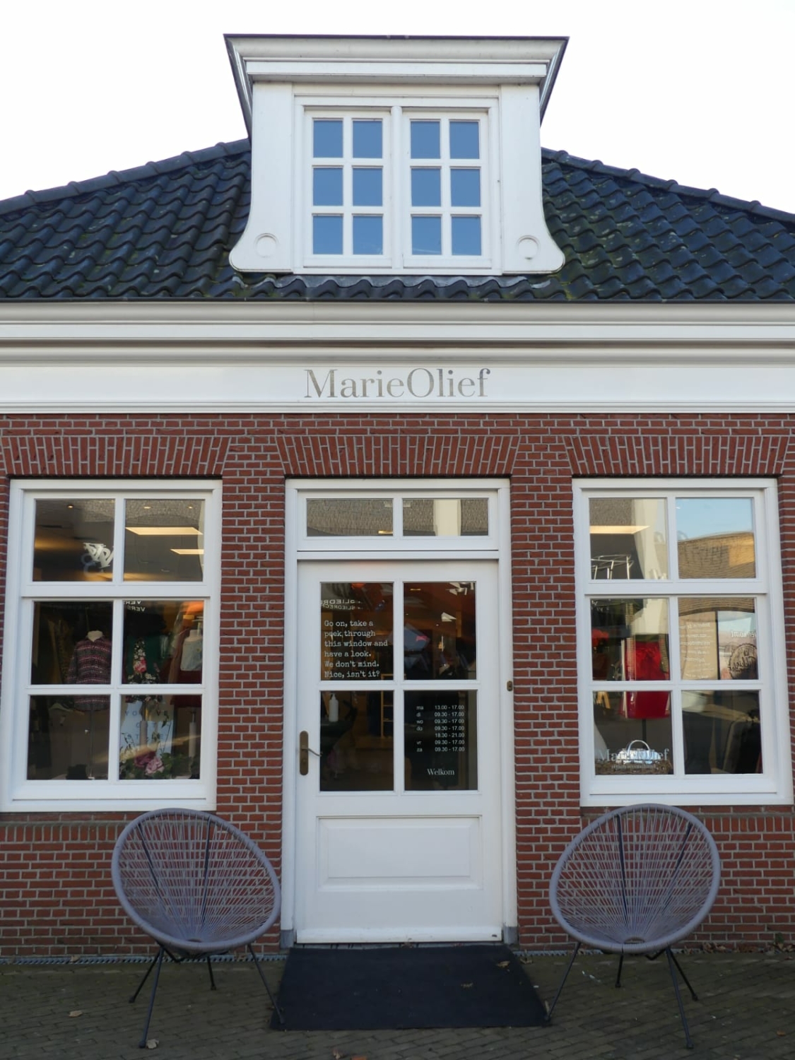 Stylish secondhand voor dames en kinderen - Tweedehands dameskleding en ...